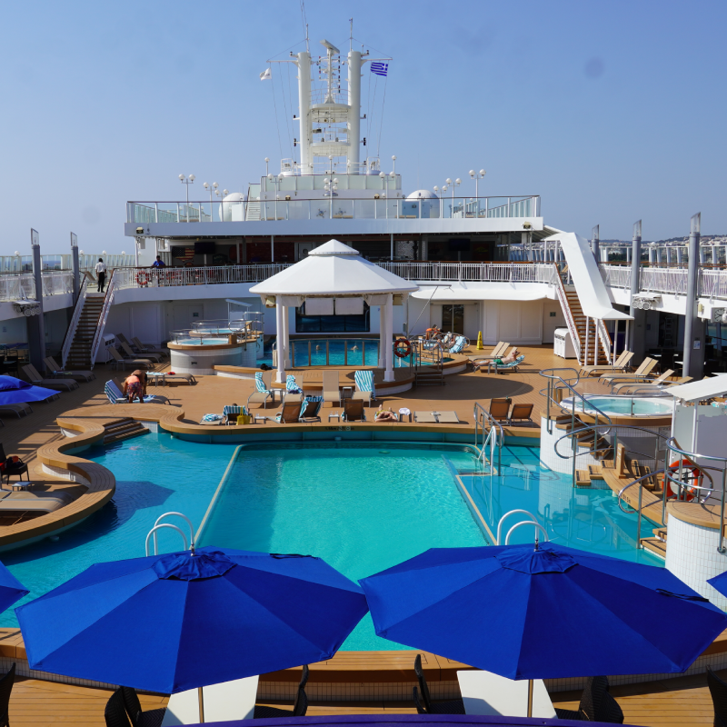 Cruise Review - Norwegian Jade - Paramount Cruises Blog