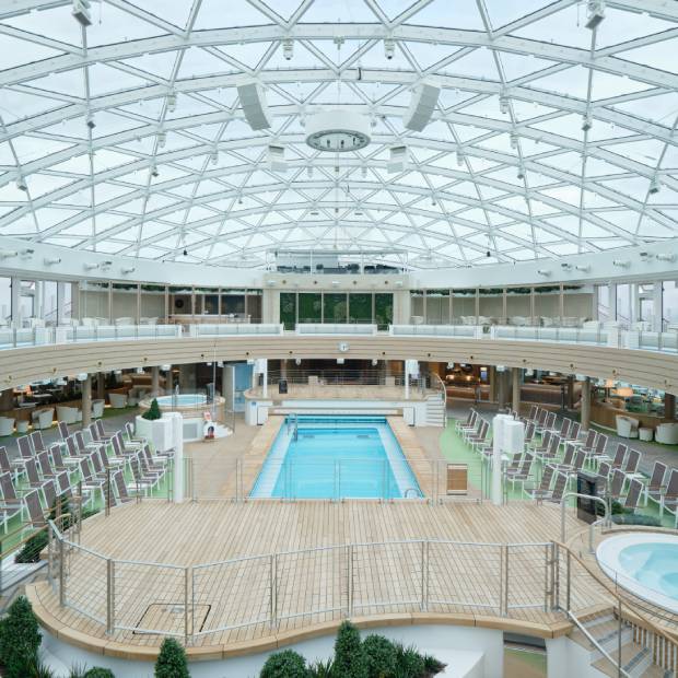 Cruise Review - P&O Iona - Paramount Cruises Blog