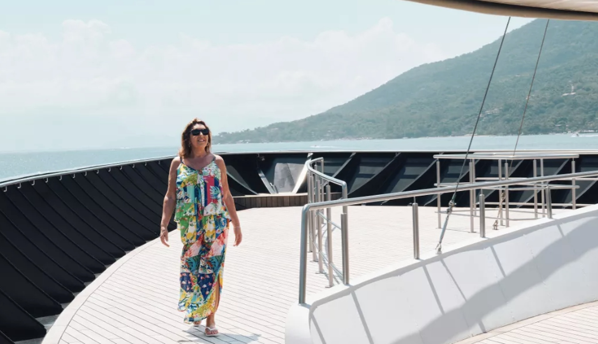 Jane McDonald From Pole to Pole Expedition Cruise | Channel 5