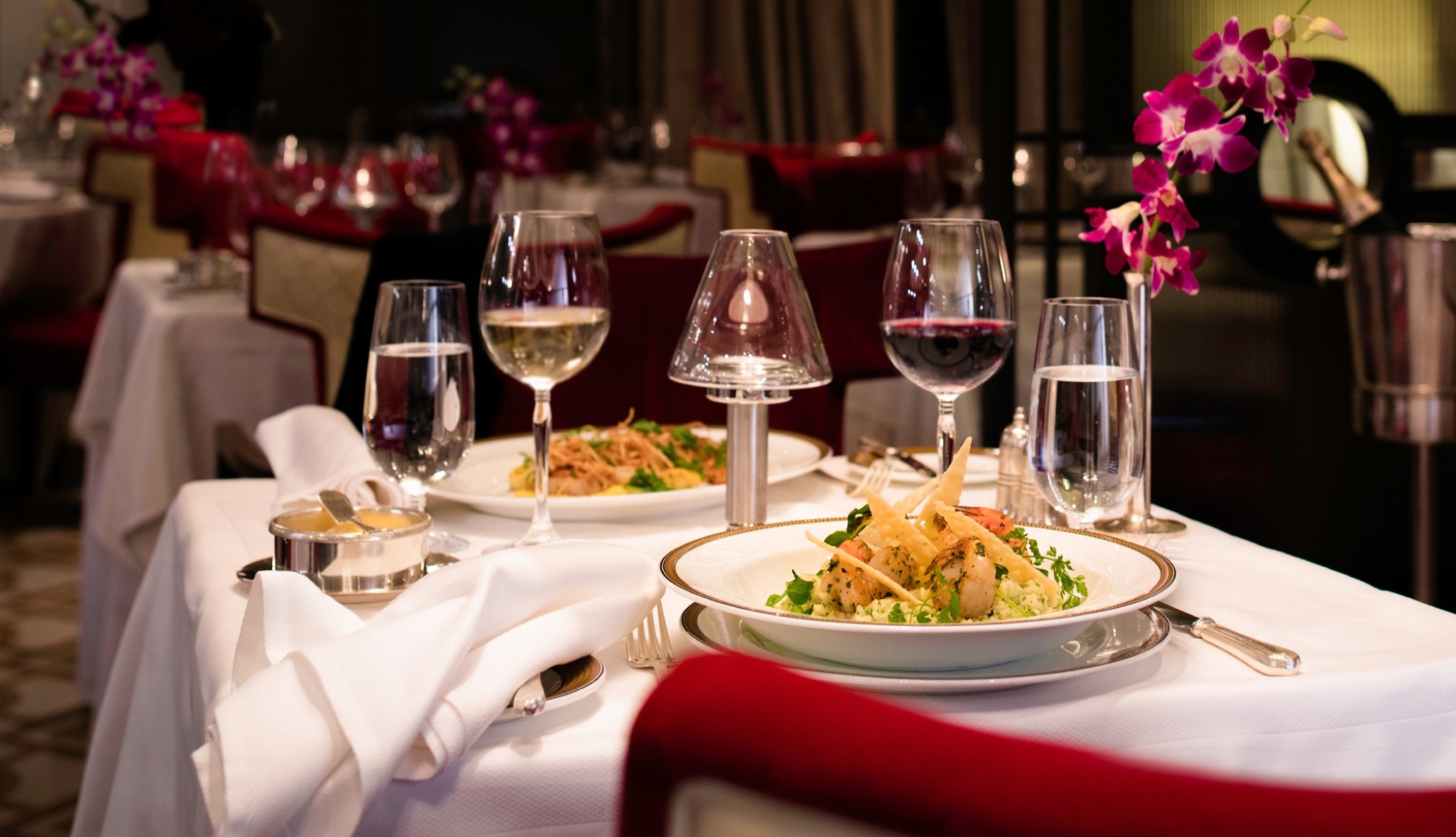 Should You Buy a Cunard Signature Package? | Paramount Cruises